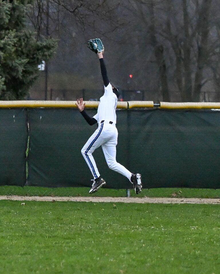 13U Illinois Wolves Run Rule Rebels in WSBL Opener, 10-2 - Just All Sports